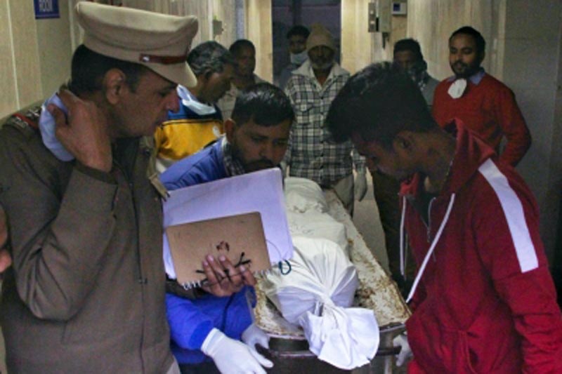 Death occurred due to shock, injury to head, as per post-mortem report