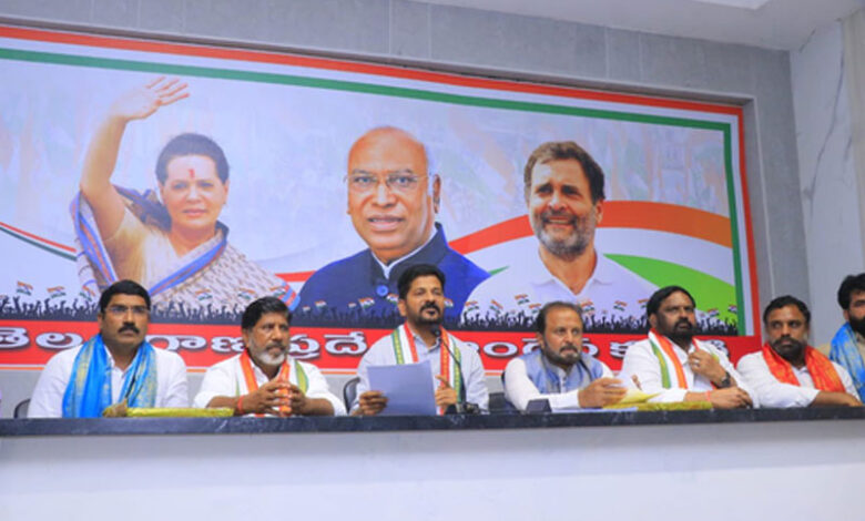 Telangana Congress begins receiving applications from ticket aspirants
