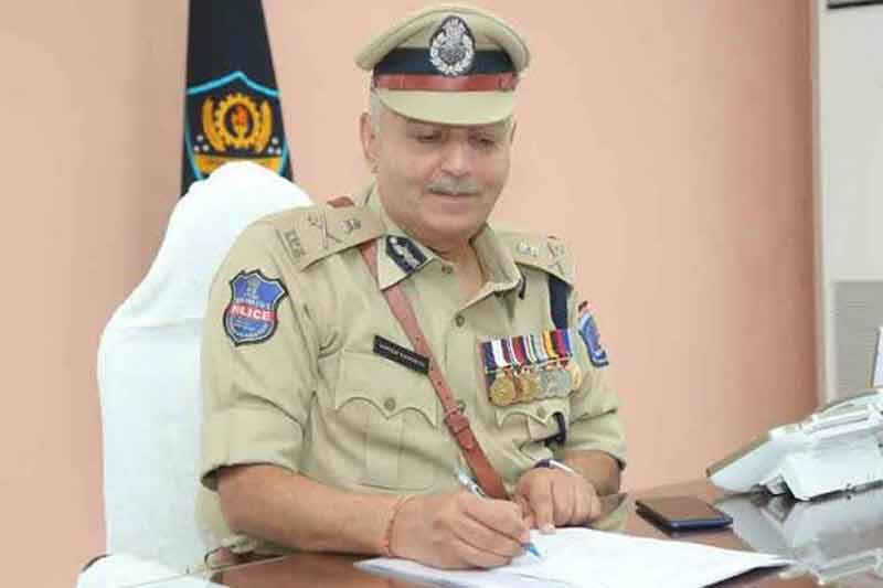 Central police forces briefed on critical polling stations in Hyderabad