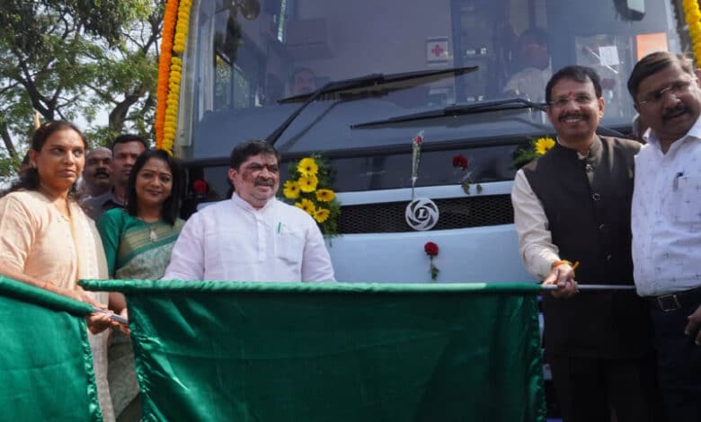 Telangana Transport Minister flags off 80 new TSRTC buses in Hyderabad