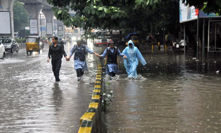 IMD Issues Heavy Rain Alert for Hyderabad: Will Schools and Colleges Shut Down?