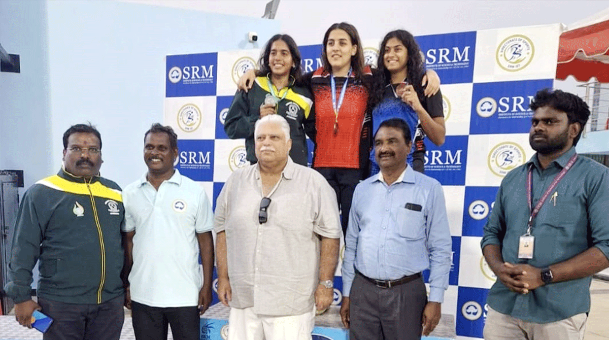 Vritti Agarwal Wins Silver for Osmania University at All India Inter ...