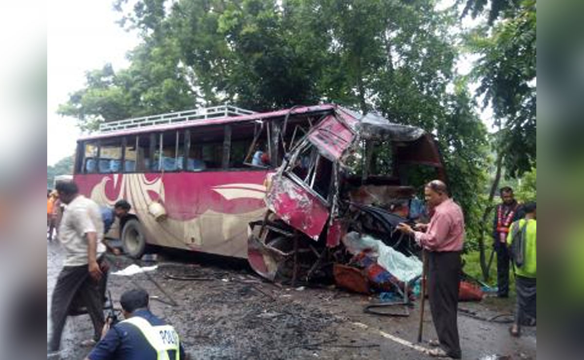 Poor Roads, Over speeding Blamed for Rising Traffic Deaths in Bangladesh