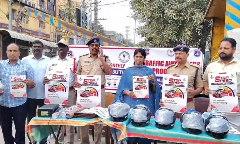 National Road Safety Day, Traffic Police Conduct Awareness Drive in ...