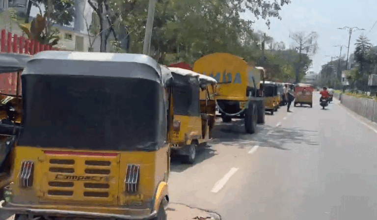 “No Stock” Boards Spark Panic: Long Queues at Petrol Bunks Across ...